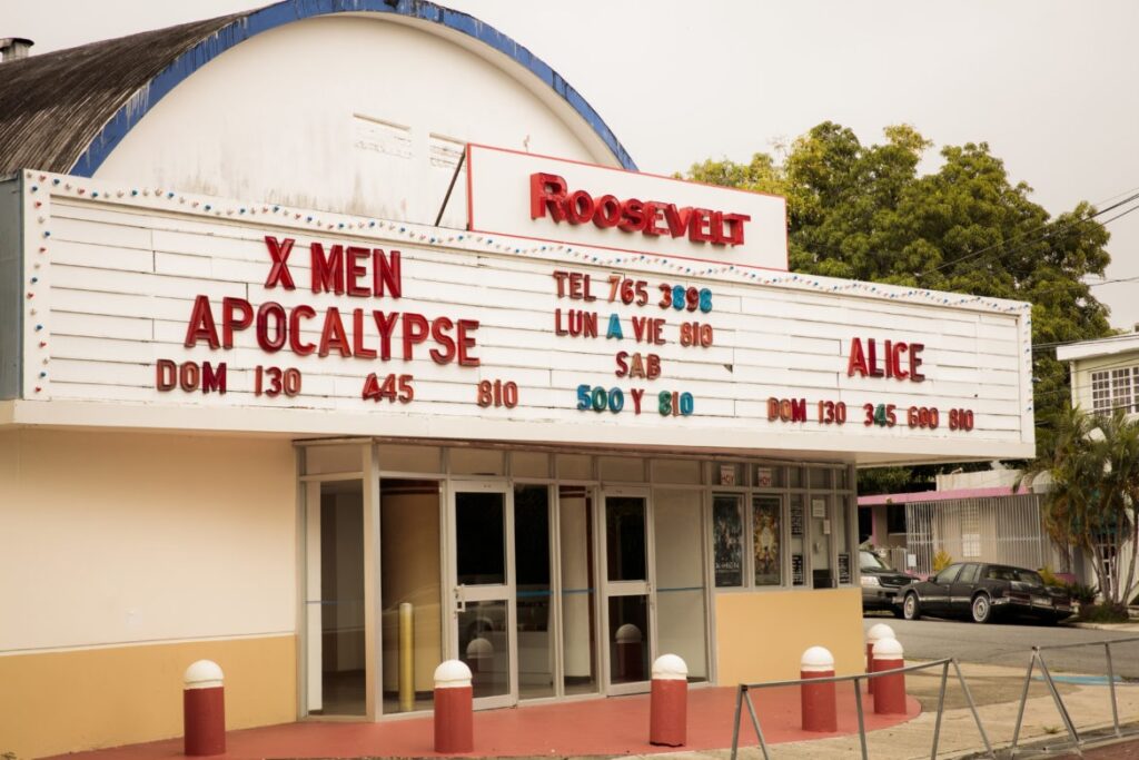 Escalan el Cine Roosevelt en Hato Rey - WIPR