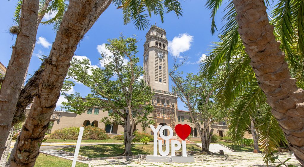 UPR-Río Piedras inicia proceso de admisión a estudios graduados - WIPR