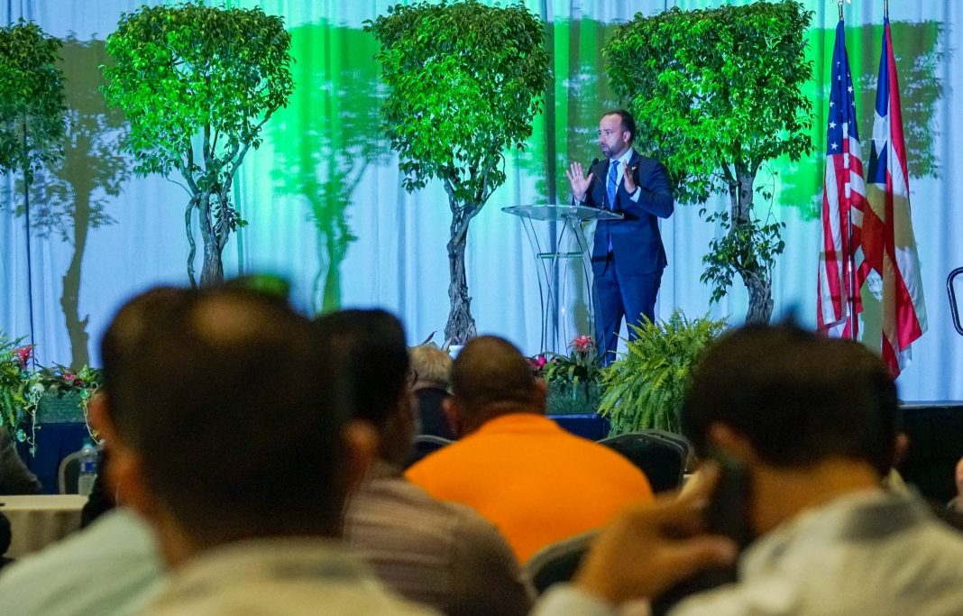 AAFAF orienta a más de 100 funcionarios municipales sobre utilización ...