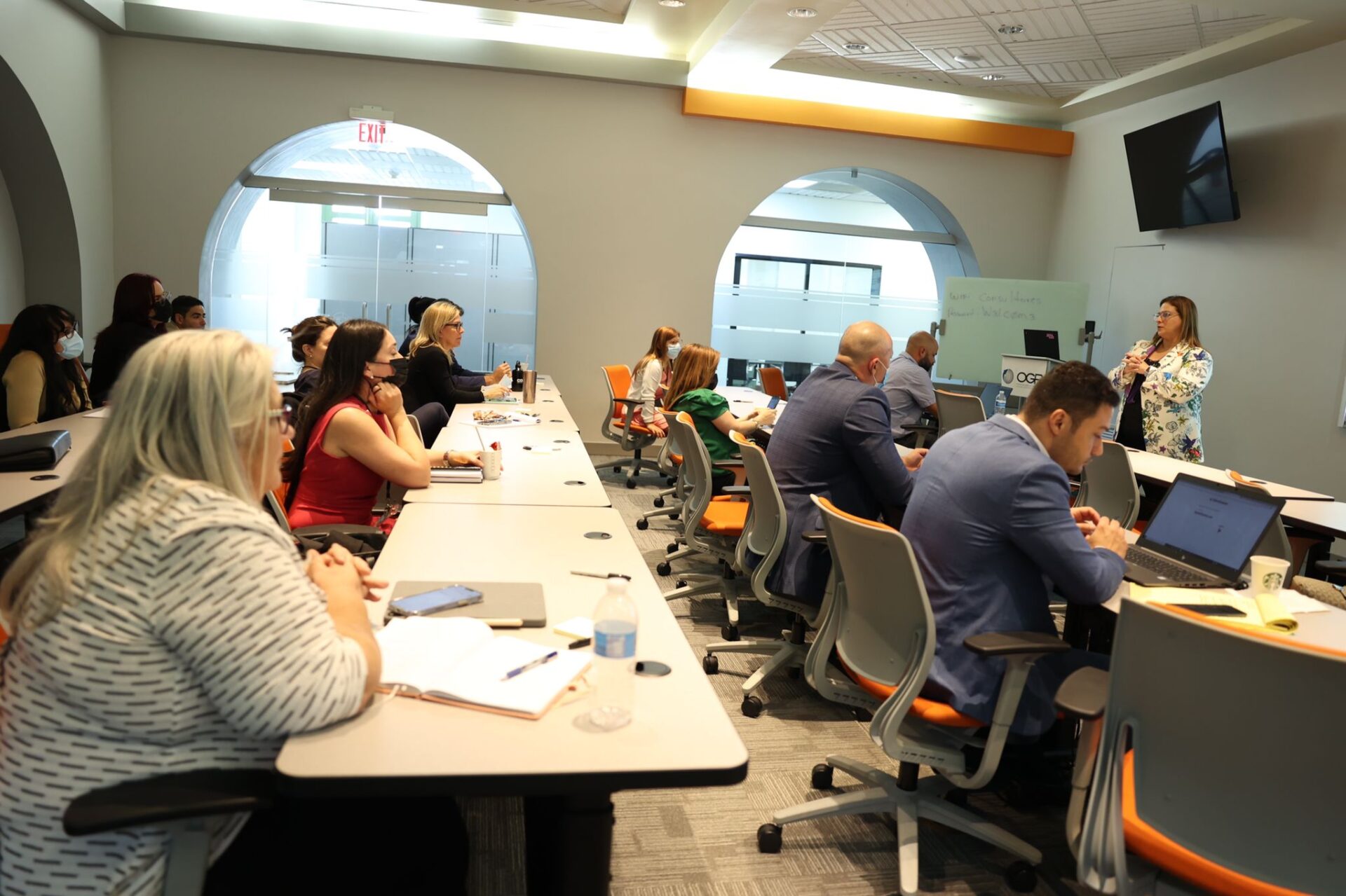 OGP capacita a las agencias del Gobierno sobre fondos federales - WIPR