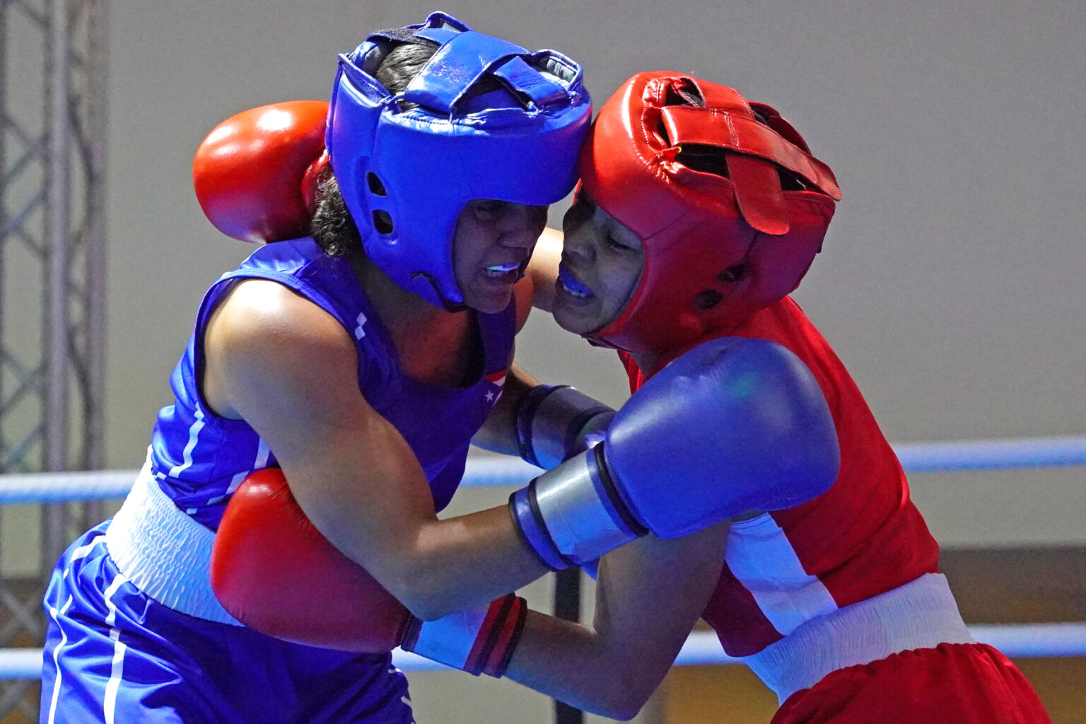 Ashleyann Lozada y Stephanie Piñero por el oro en el boxeo San Salvador ...