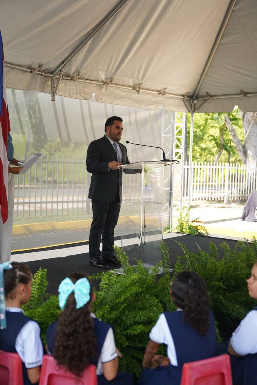 ACUDEN pone primera piedra de Centro 2 GEN en Vega Baja - WIPR