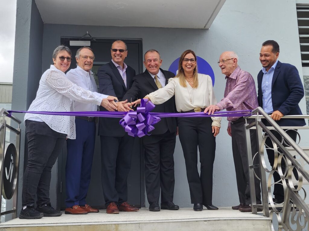 DDEC anuncia Pan Pepín continúa expandiendo operaciones y productos - WIPR