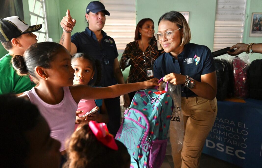 ODSEC entrega bultos, loncheras y efectos escolares para aliviar ...