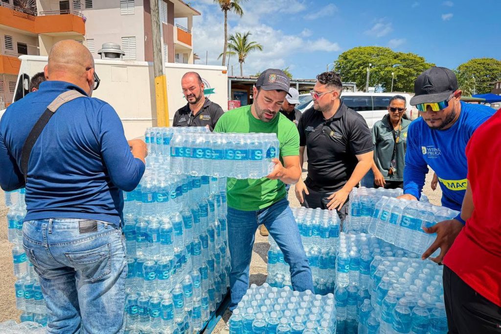 Gobierno moviliza decena de agencias para llevar agua a cientos de ...